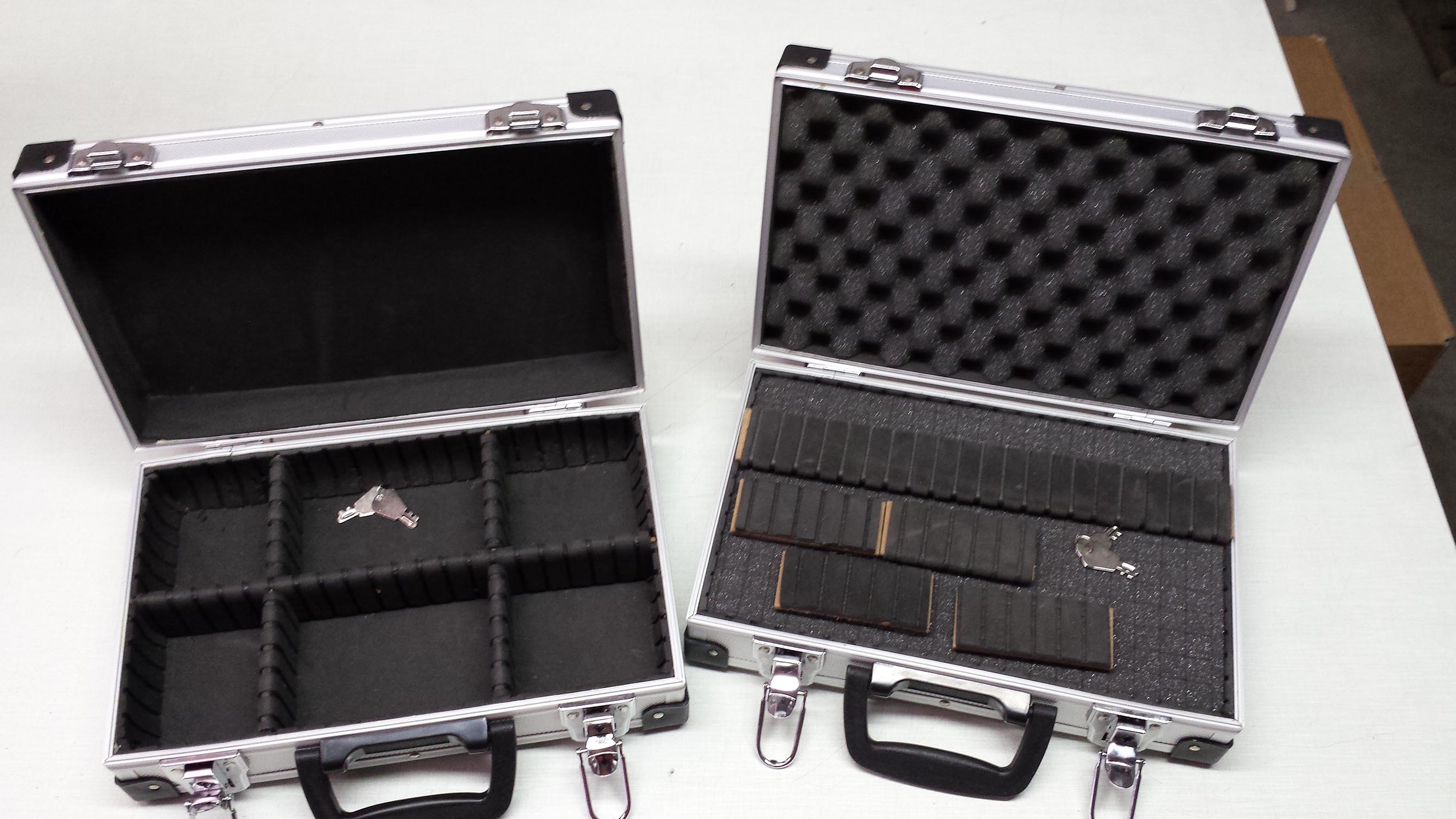 Valigie con imbottitura in spugna